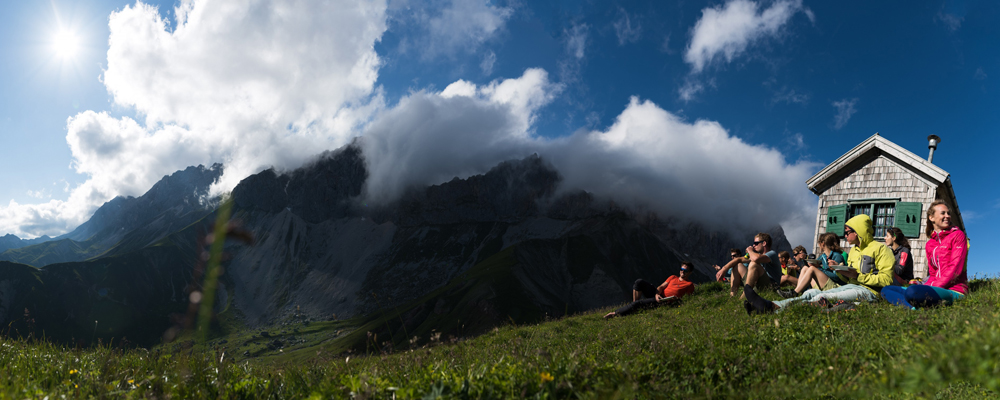 NOVA Performance Paragliders - NOVA introduces new Climb & Fly Team